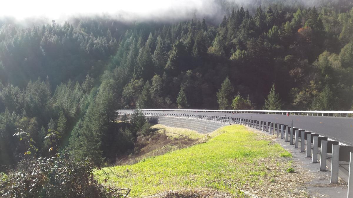 Caltrans 01-0A5204 | Hilfiker Retaining Walls