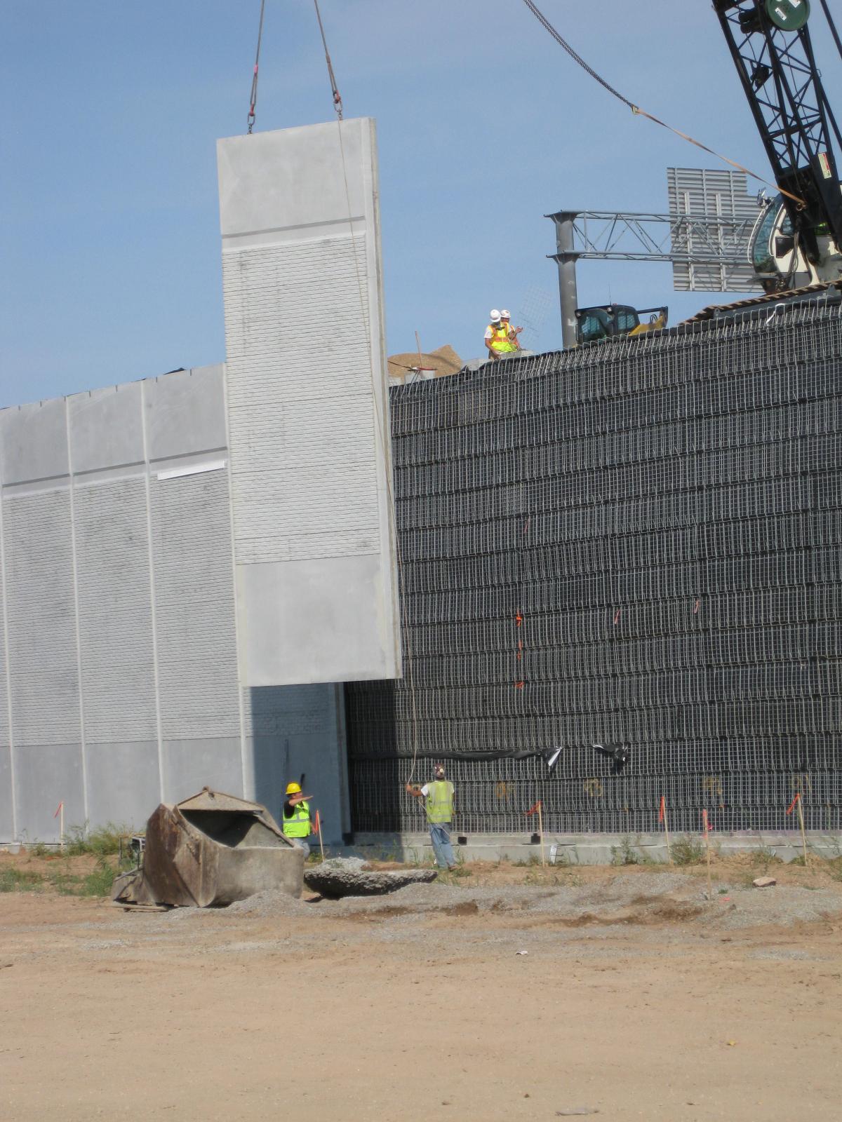 Eureka Reinforced Soil | Hilfiker Retaining Walls