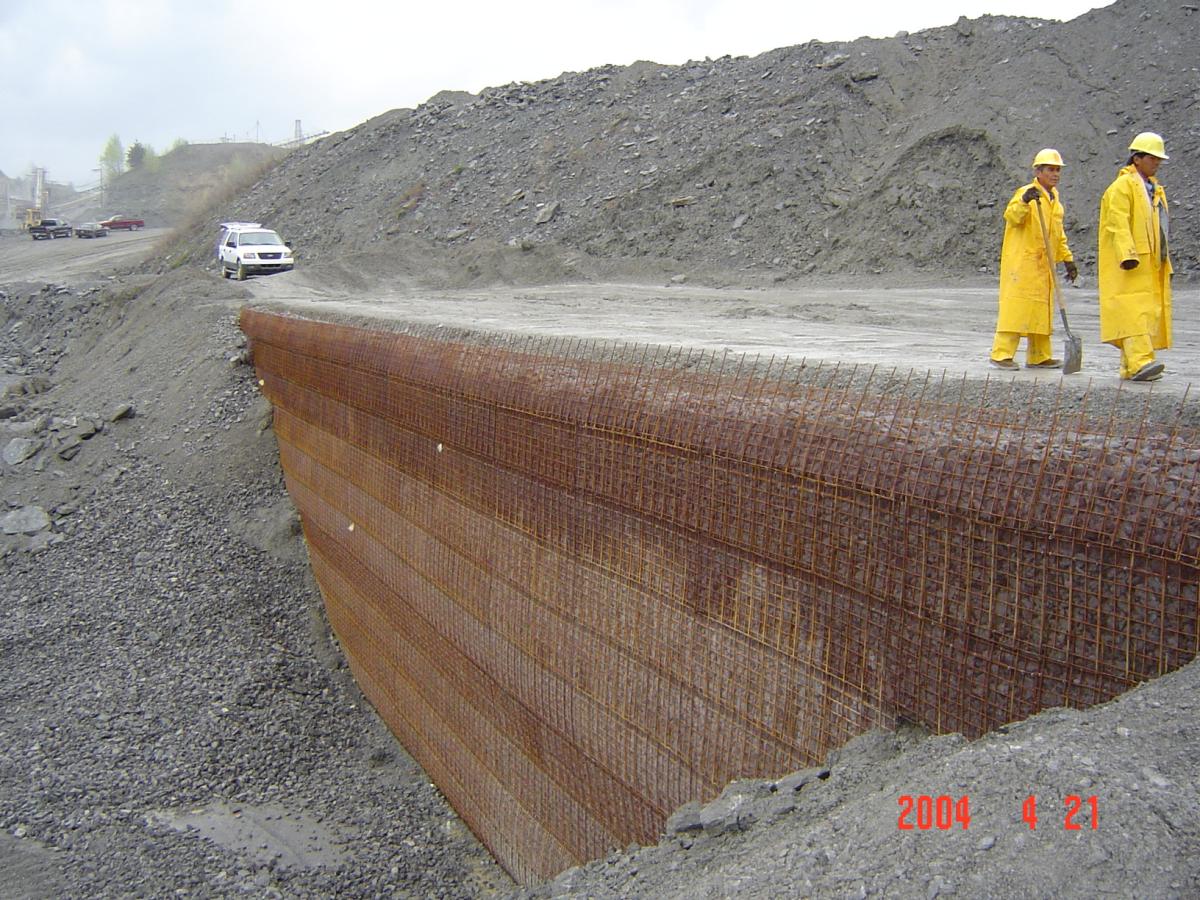 Crusher Wall at Butler Quarry | Hilfiker Retaining Walls