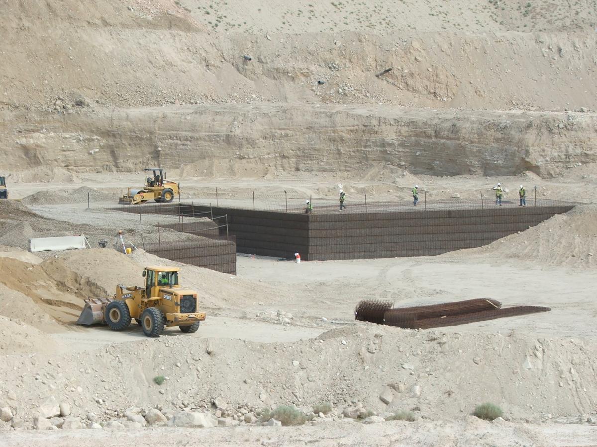 Round Mountain Nevada Primary Crusher Relocation | Hilfiker Retaining Walls