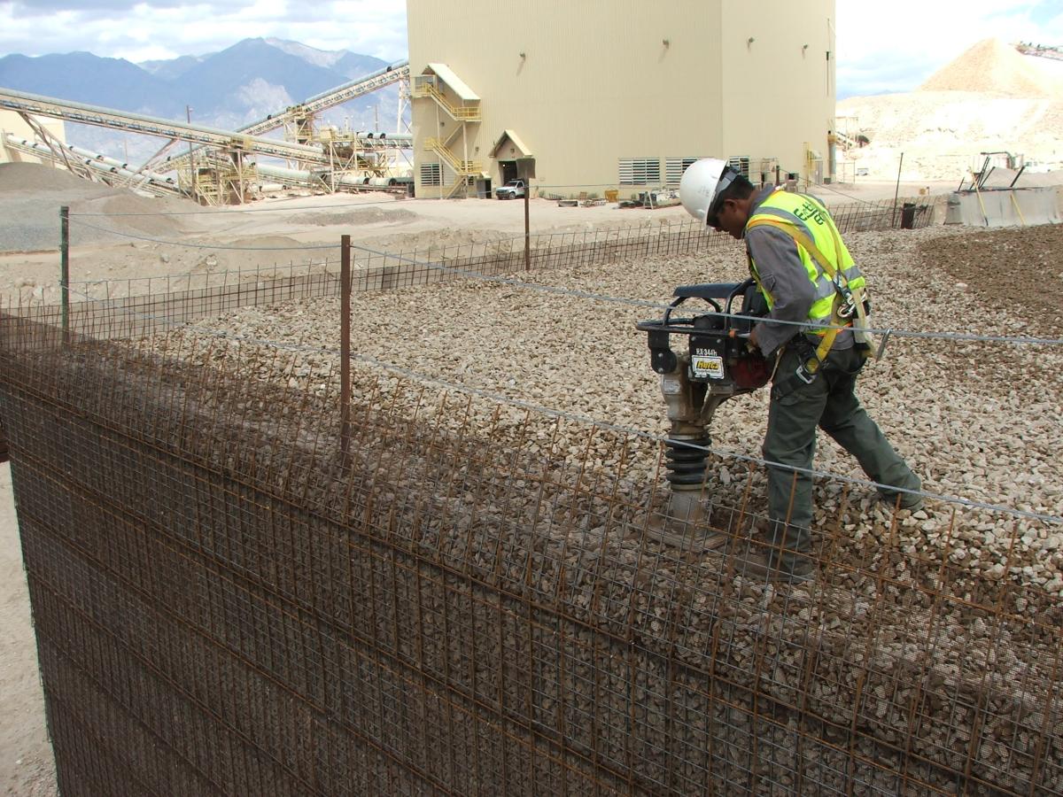 Round Mountain Nevada Primary Crusher Relocation | Hilfiker Retaining Walls