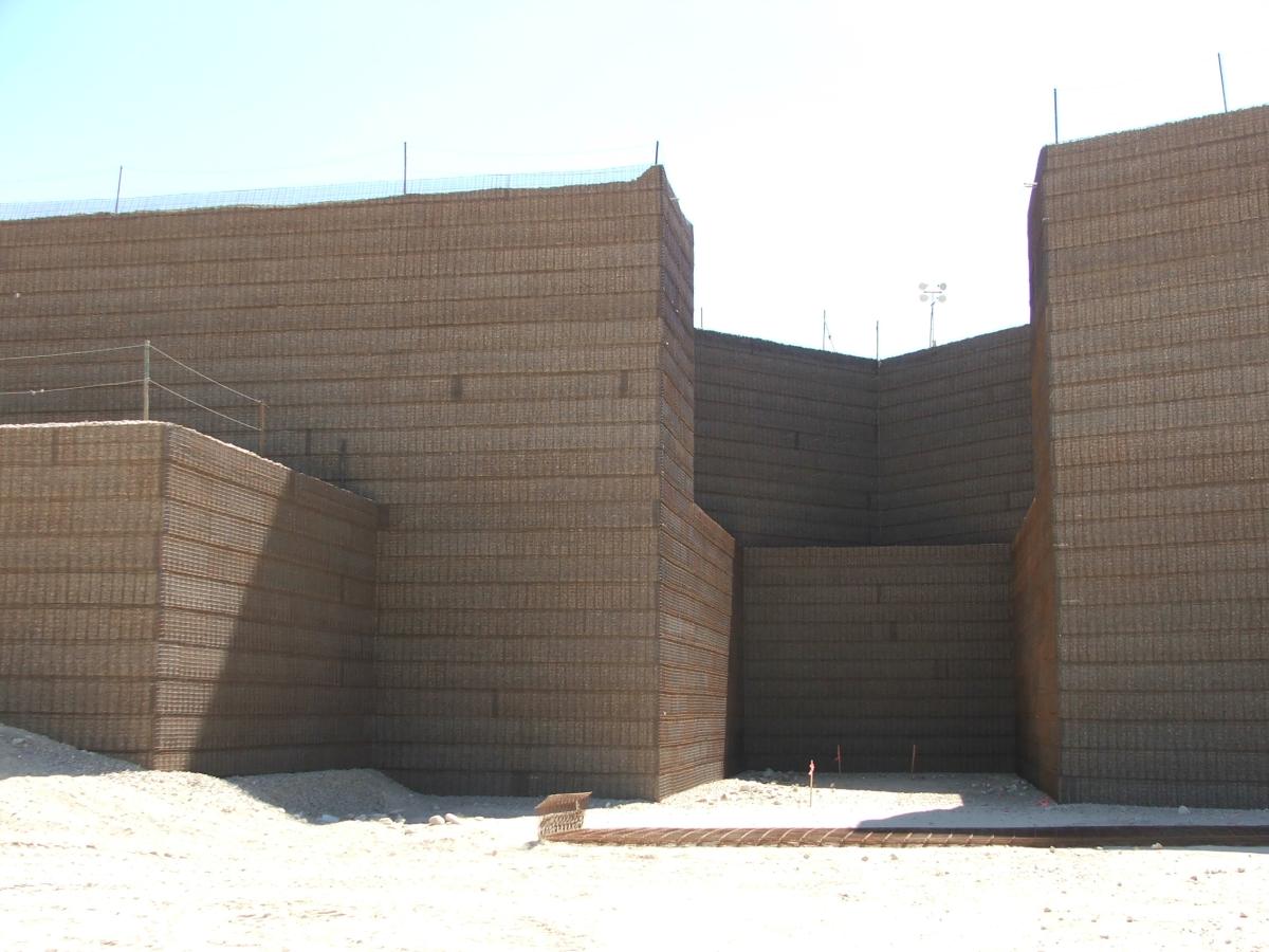 Round Mountain Nevada Primary Crusher Relocation | Hilfiker Retaining Walls