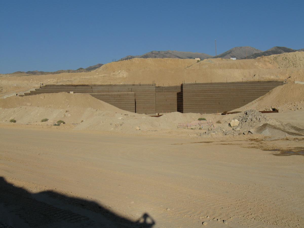 Round Mountain Nevada Primary Crusher Relocation | Hilfiker Retaining Walls