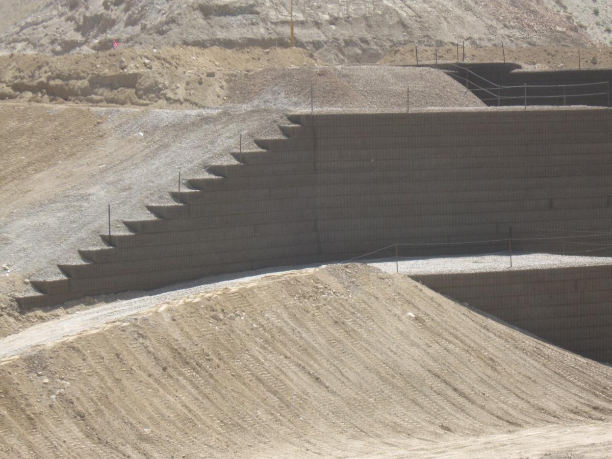 Round Mountain Nevada Primary Crusher Relocation | Hilfiker Retaining Walls