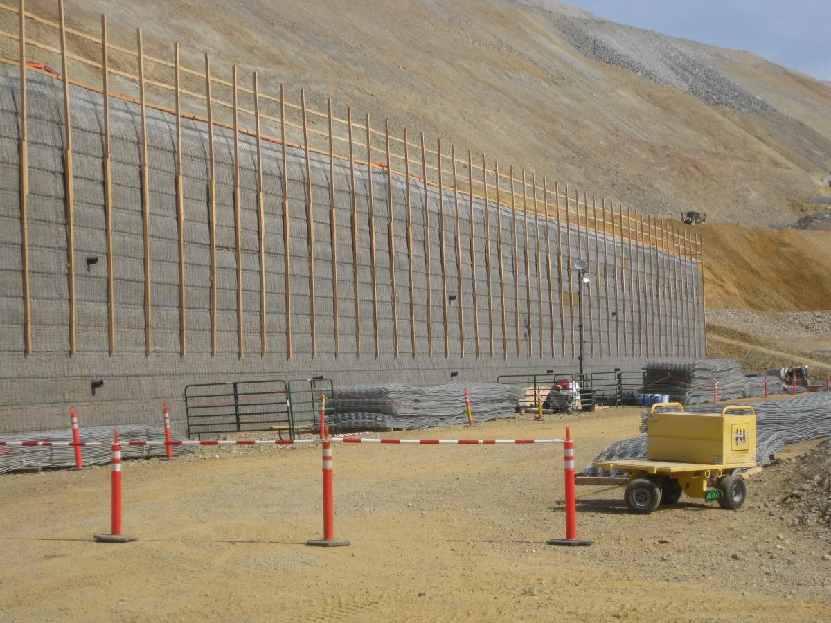 Crusher Relocation Wall 2020 | Hilfiker Retaining Walls