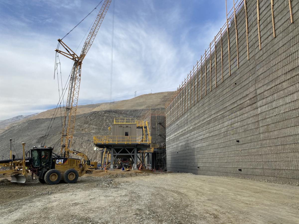 Crusher Relocation Wall 2020 | Hilfiker Retaining Walls
