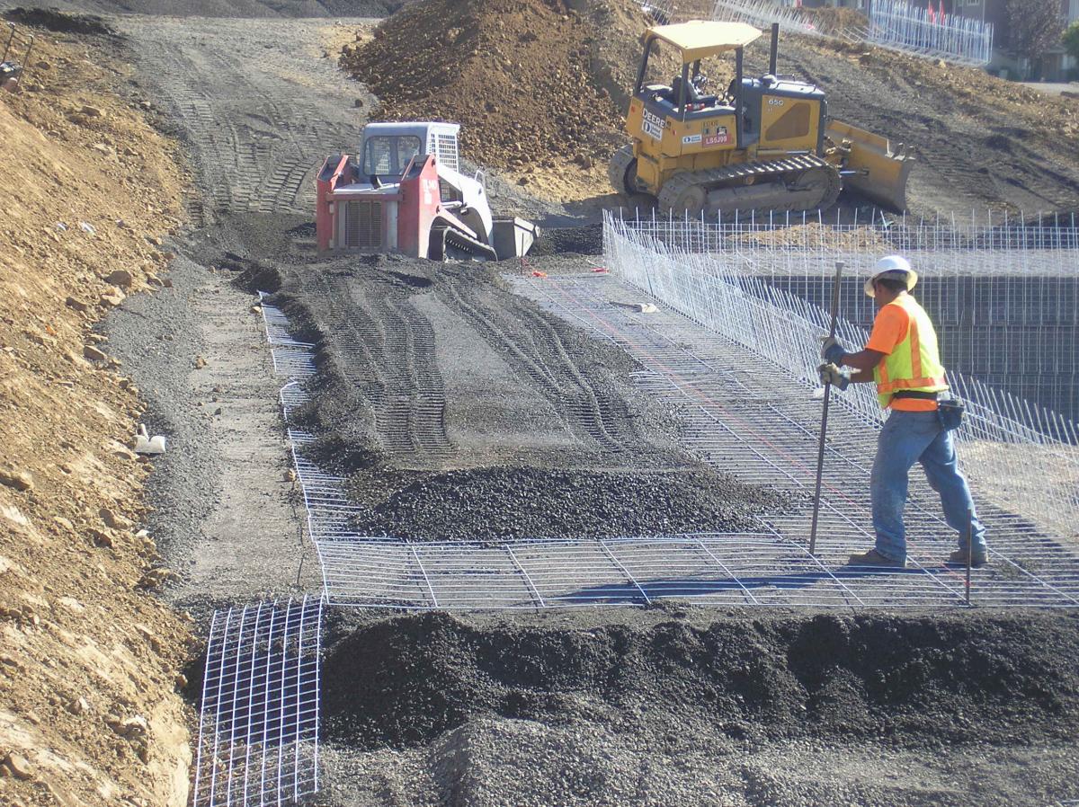 Progress Ridge Townsquare | Hilfiker Retaining Walls