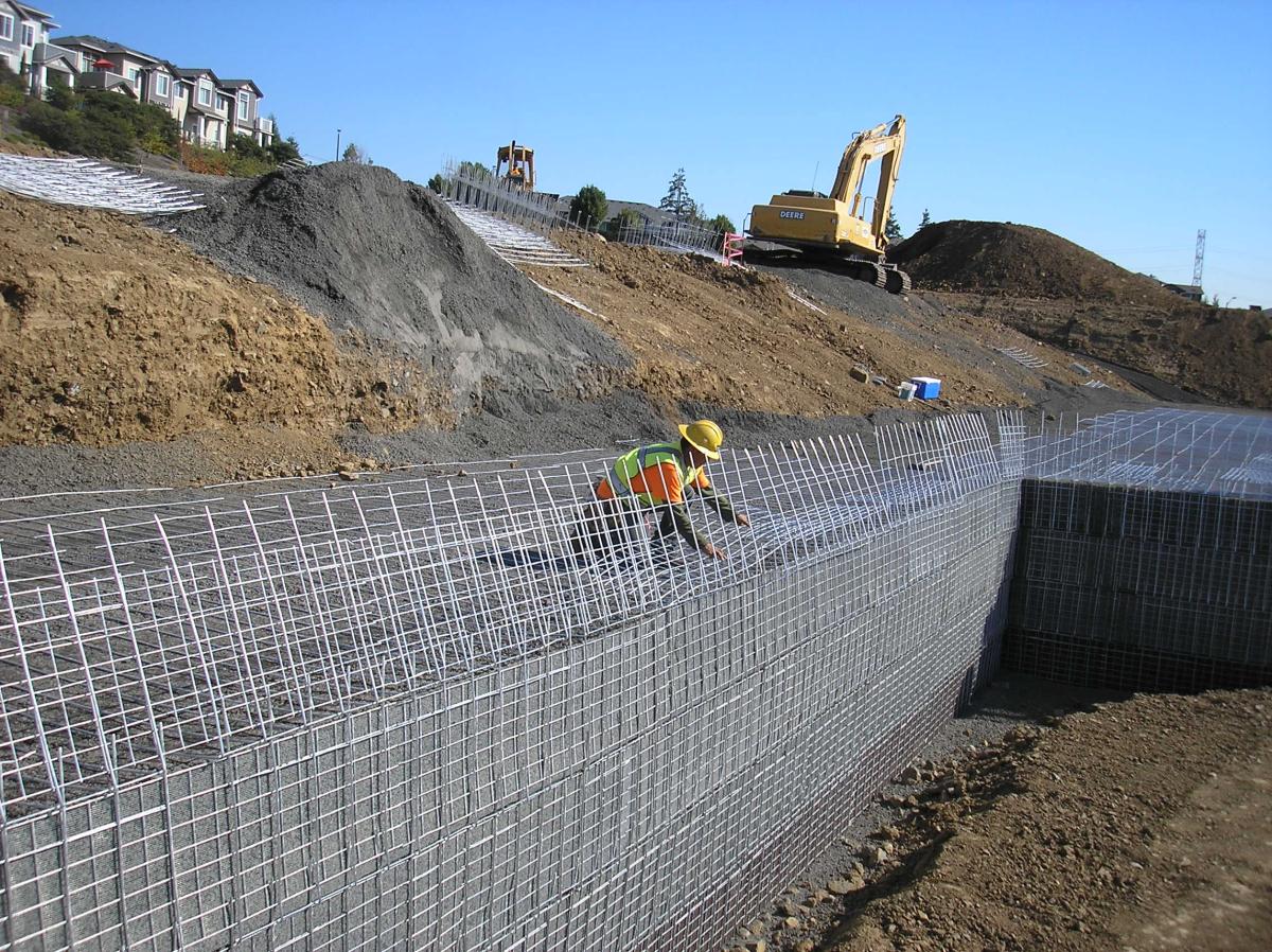 Progress Ridge Townsquare | Hilfiker Retaining Walls