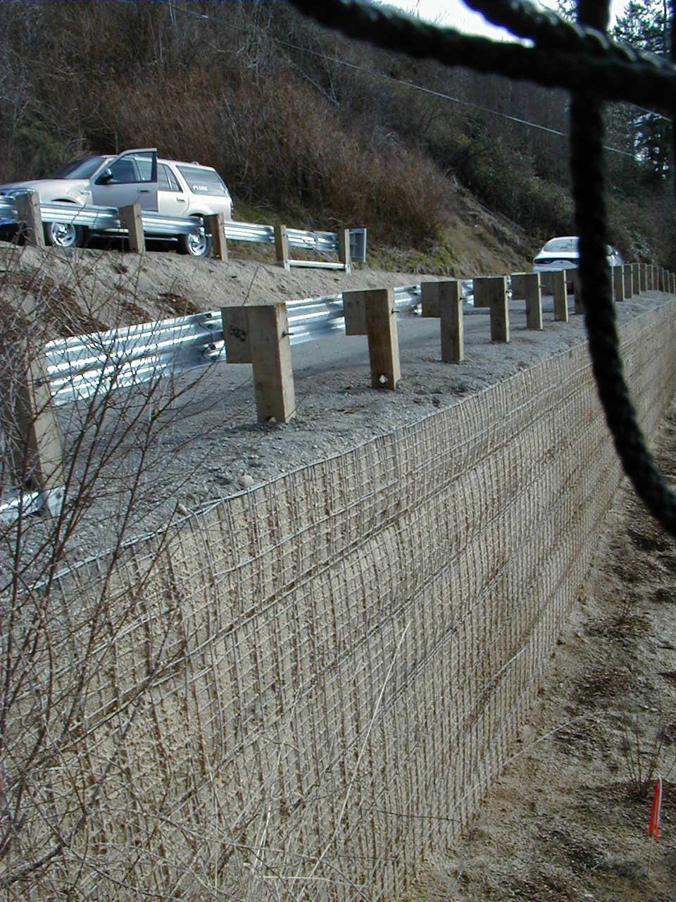 Welded Wire Wall Gallery | Hilfiker Retaining Walls